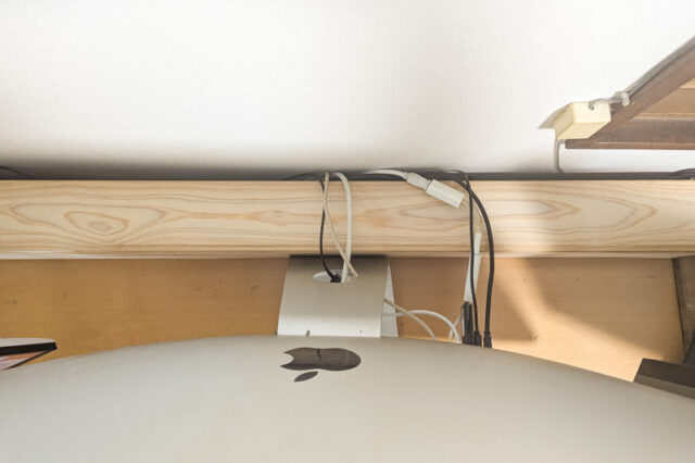 PC裏のコードをスッキリさせる、ケーブルボックスのDIY – TRIPOO!! 〜バイク･自転車･釣り日記〜