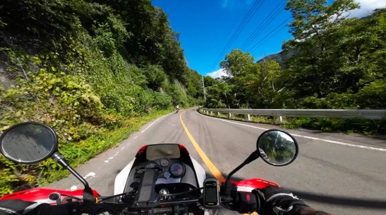 天涯2台とKLRが山中湖に集合！見た事のない光景がそこに！ – TRIPOO!! 〜バイク･自転車･釣り日記〜